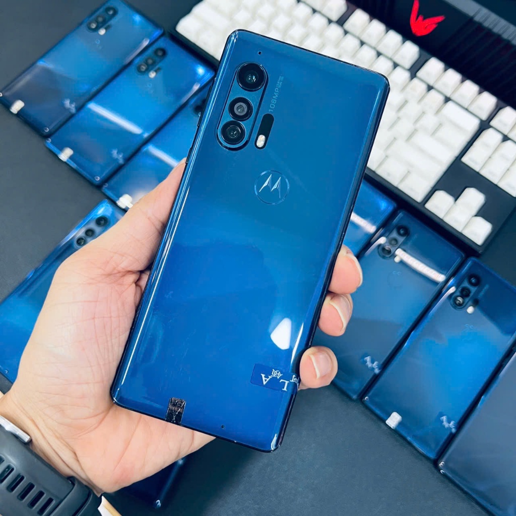 Điện thoại MOTOROLA Edge Plus 5G (12GB/256GB) chip Snapdragon 865, màn ...