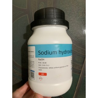 Hóa chất Sodium Hydroxide NaOH sản xuất xà phòng,chai 500G Xilong ...