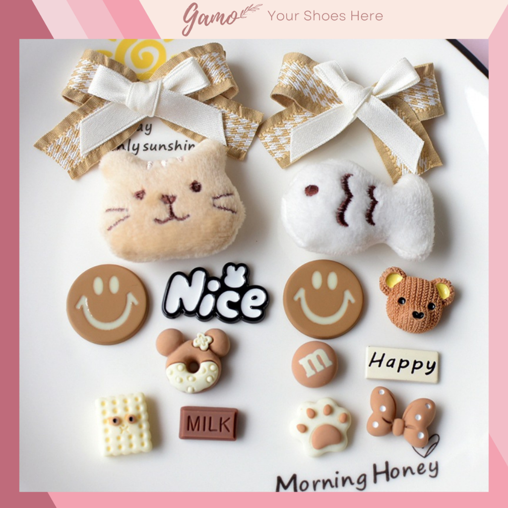 Set 14 Sticker, Charm 3D chủ đề cá mèo bông Gamo gắn Dép Cross, Dép Sục ...