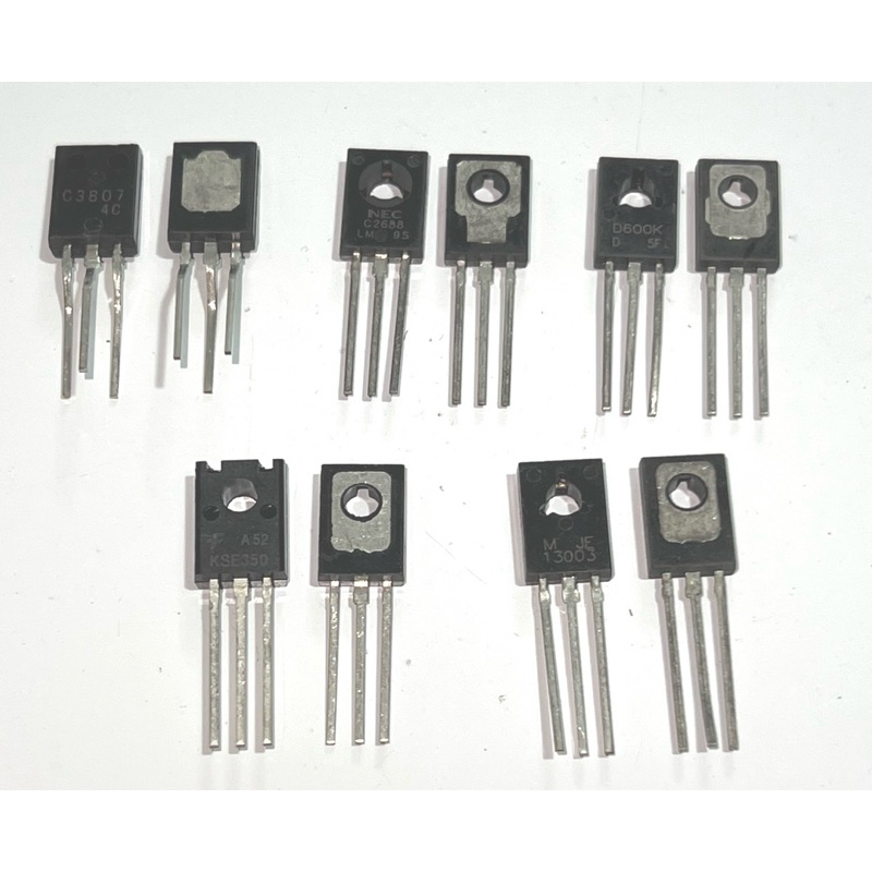 Các loại Trans ( C3807 , B772 , C2688 , D600K , MJE13003 , MJE340 ...