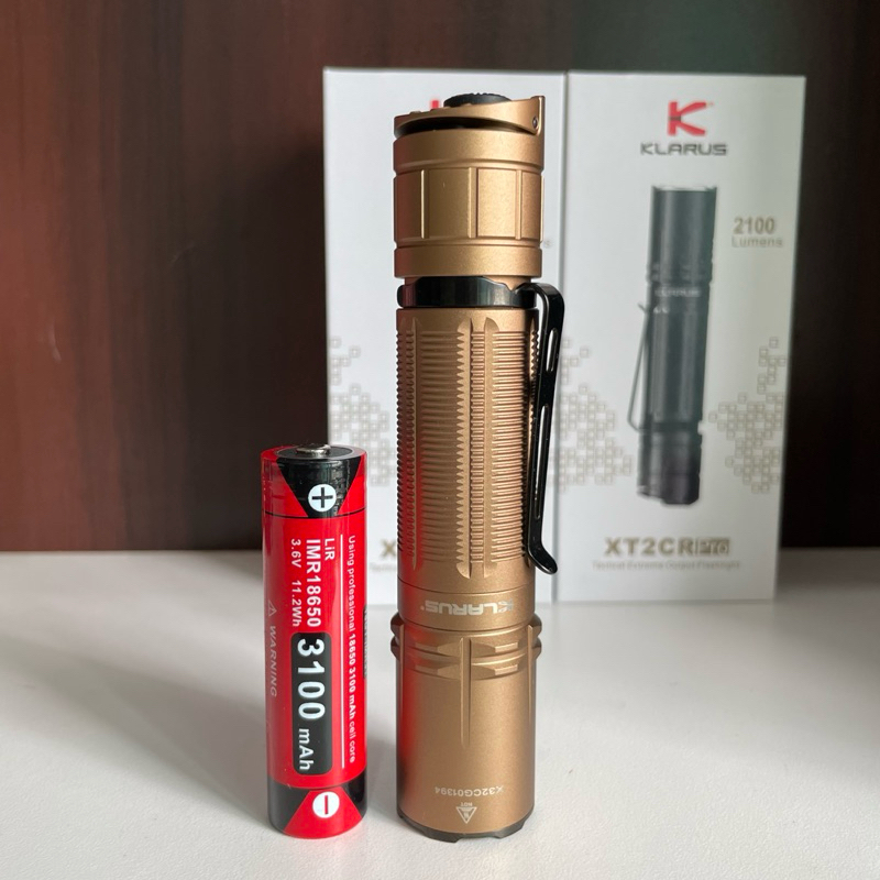 Đèn pin KLARUS XT2CR PRO LED XHP35 HD 2100 lumen Xa 240m Kèm pin 18650 | Shopee Việt Nam