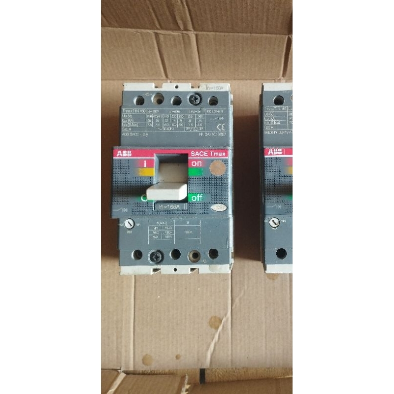 Cầu dao tự động dạng khối MCCB ABB 3 Pha 160A | Shopee Việt Nam