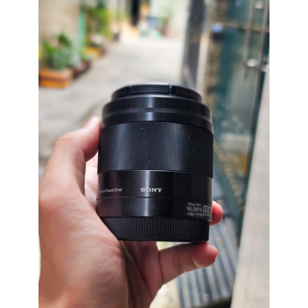 Ống kính Sony Sel 50mm F1.8 Oss, Mới 90% | Shopee Việt Nam