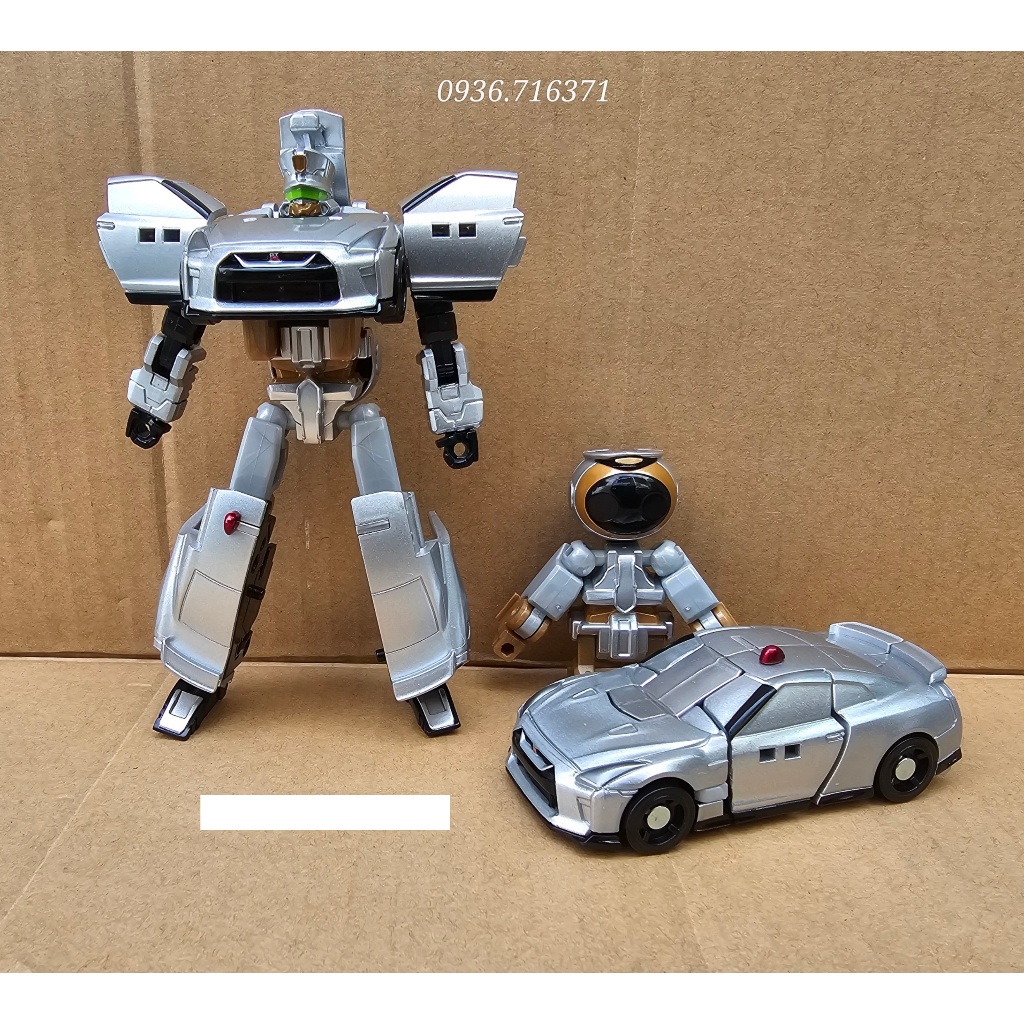 Robot Transformers biến hình xe CS Nissan GT-R R35 màu bạc Tomica Nhật ...