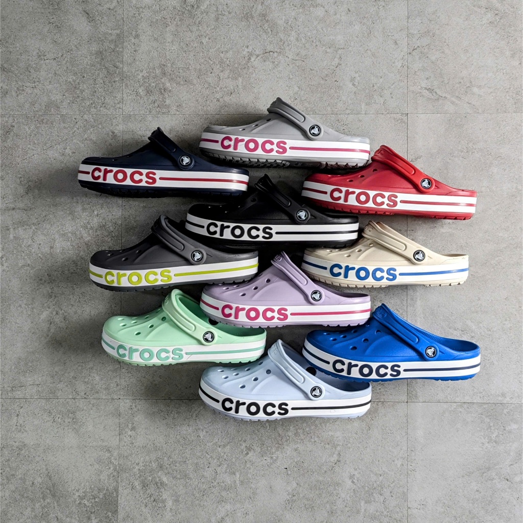 crocs baya hàng lỗi cắt đẹp đã fix có tặng sticker | Shopee Việt Nam
