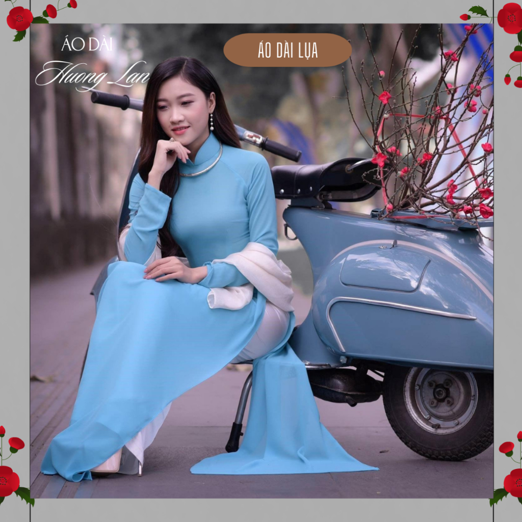 Áo dài truyền thống màu xanh. Quần áo dài màu xanh biển nhạt. Quần ống rộng màu xanh biển. Áo ...