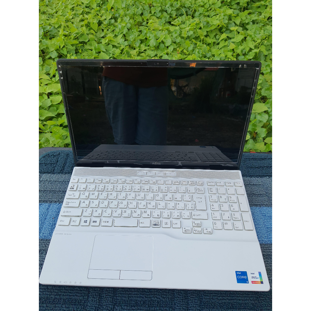 FUJITSU LIFEBOOK AH47/H1 Core i5 1135G7 /Ram 16GB/ SSD 256GB +HDD/ Xe ...
