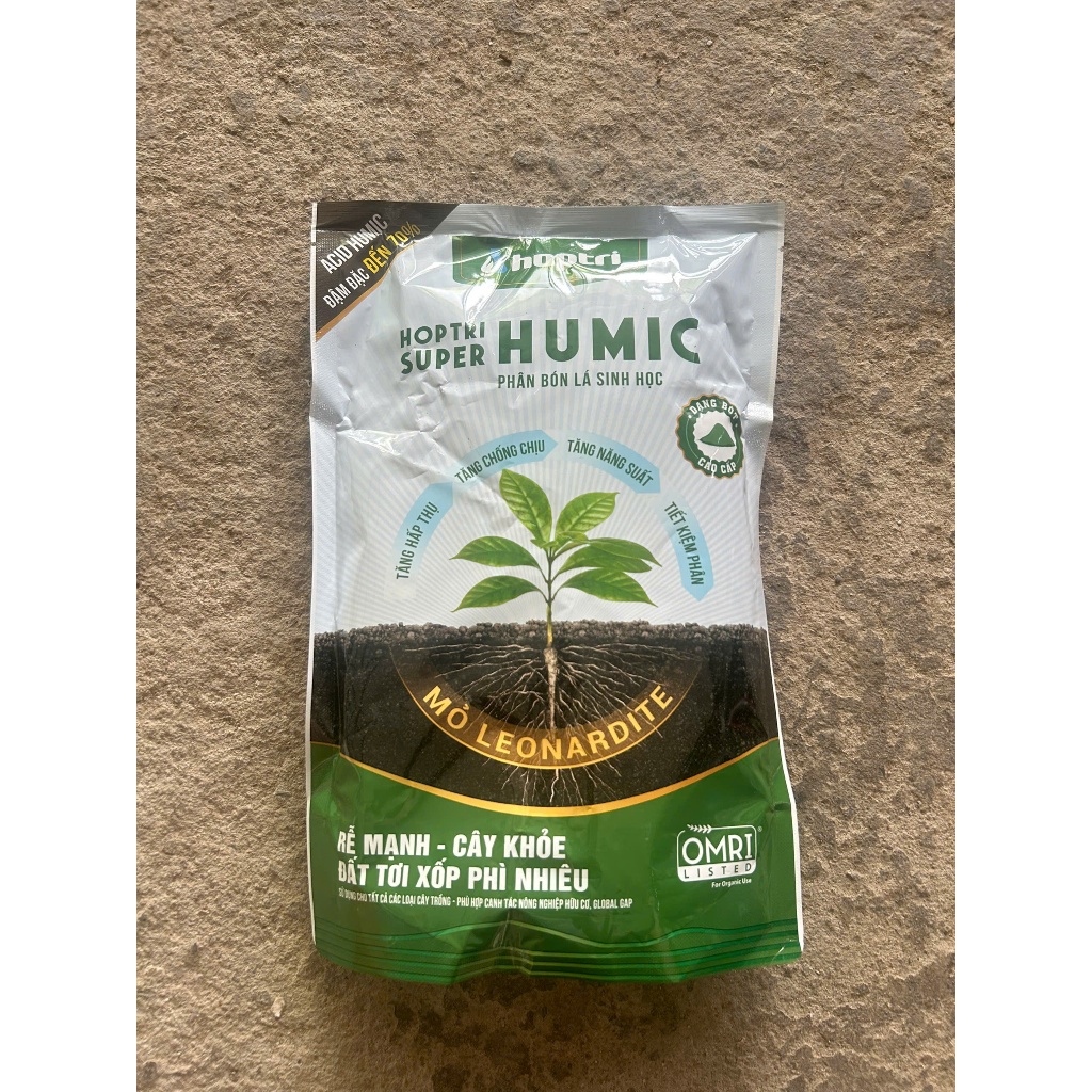 Hợp Trí Super humic - Rễ mạnh, cây khoẻ, đất tơi xốp phì nhiêu | Shopee ...