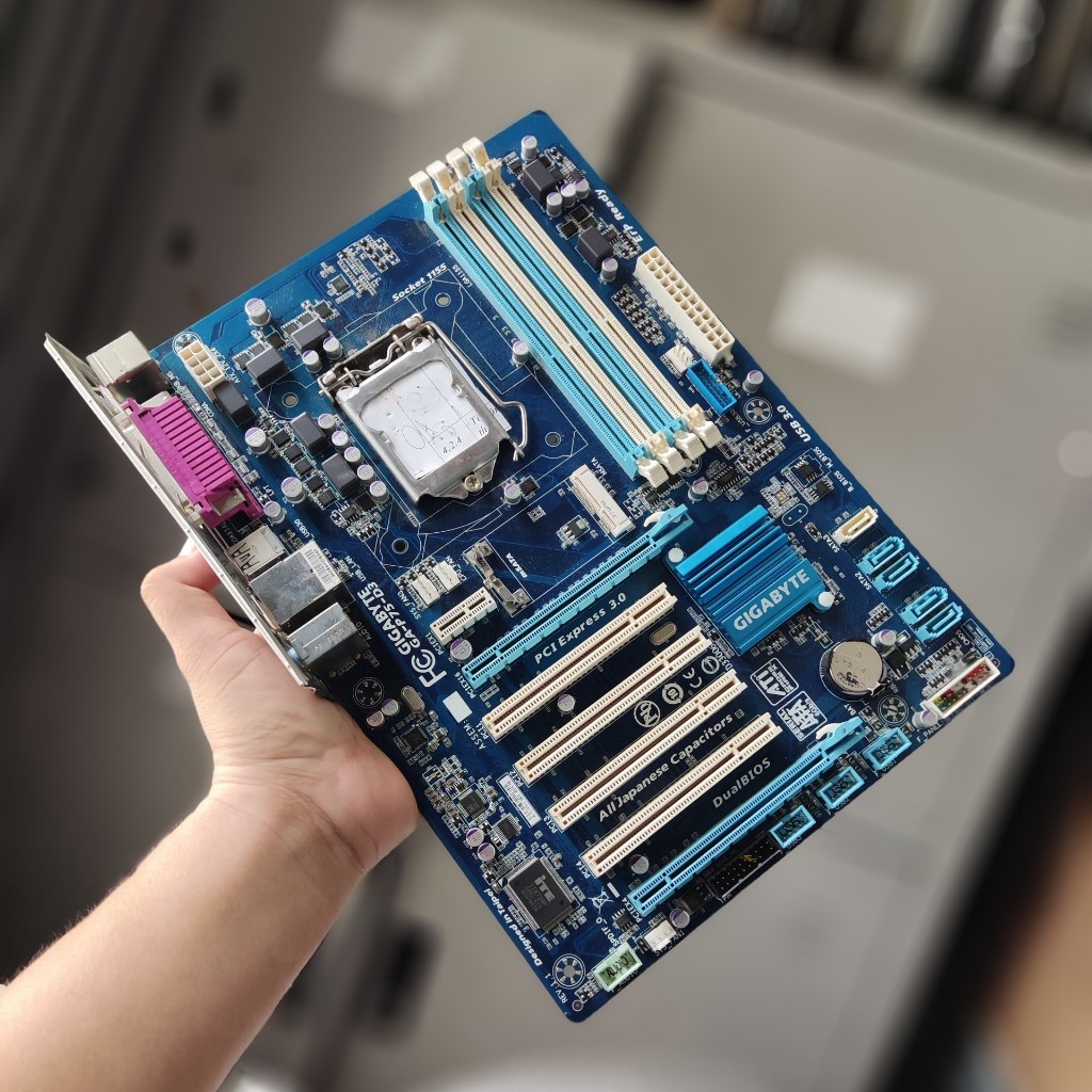 Main chính hãng Gigabyte socket 1155 các loại H61 B75 P75 H77 Z77, hỗ ...