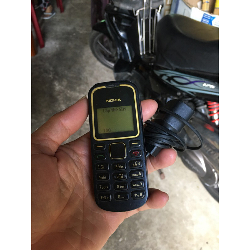 Điện thoại Nokia 1280 màn hình zin pin chai chính hãng có hình thật ...