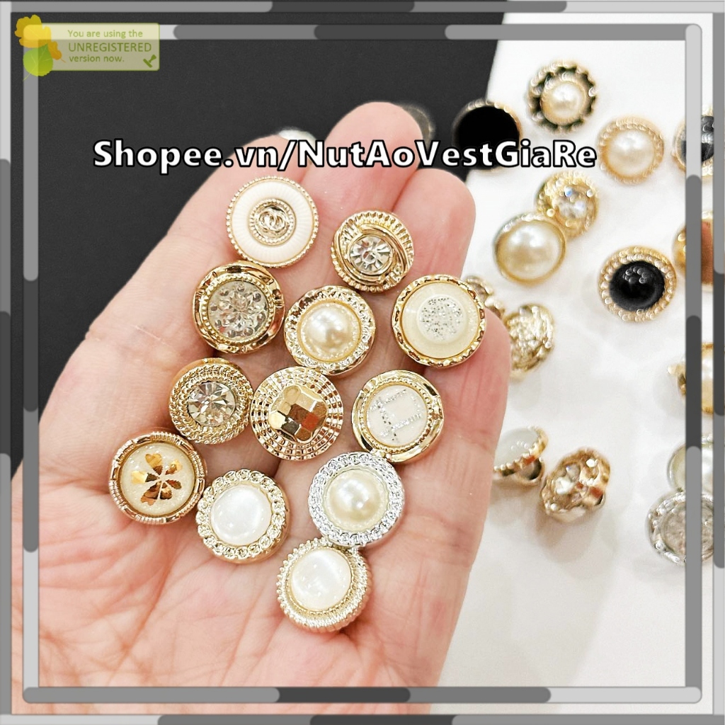 10 Nút cúc khuy áo xinh tròn nhỏ 1cm - 1.3cm dành cho áo sơ mi, cardigan len, váy quần mũ túi ...