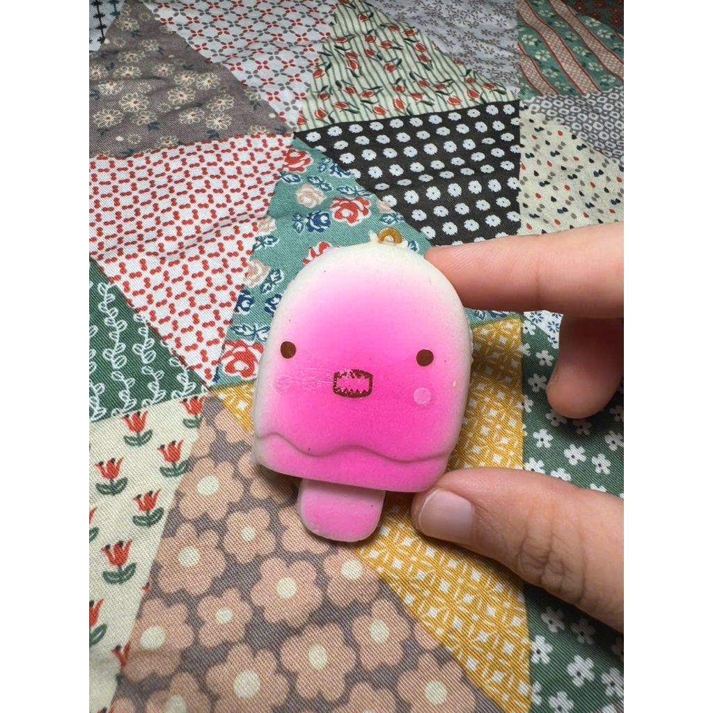 SQUISHY CỤC XƯA VÀ HIẾM: KEM CHIBI HỒNG NEW | Shopee Việt Nam