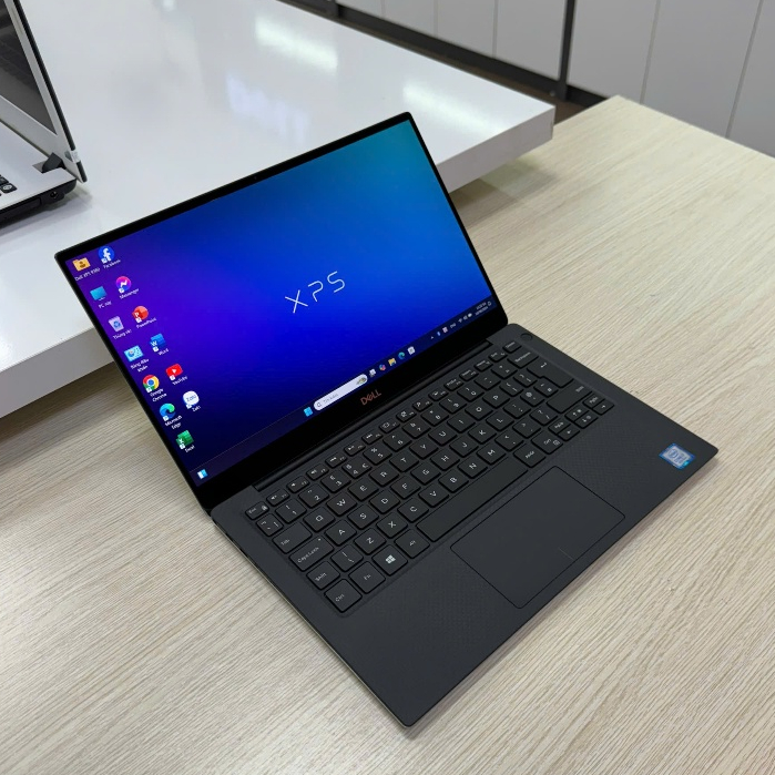 Laptop Dell XPS 9380 Bản 4K/ Core i7 8565U/ Ram 16Gb/ SSD Mvme 512Gb ...