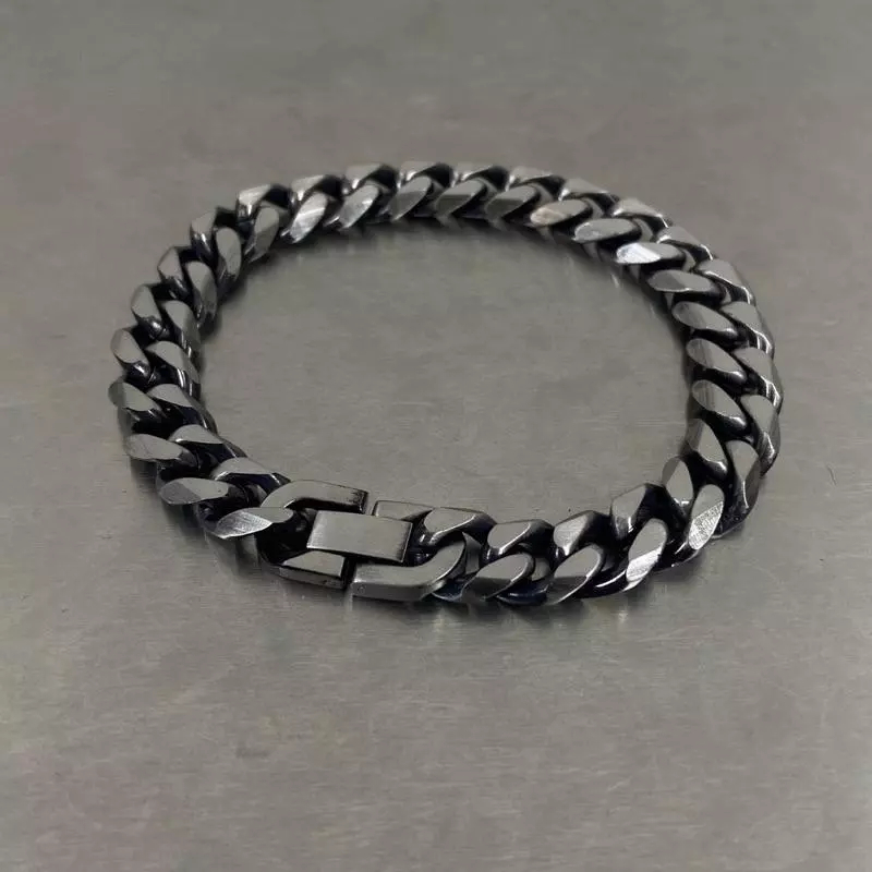 Vòng tay CUBAN mắt xích vát cạnh thép titan không gỉ | Shopee Việt Nam