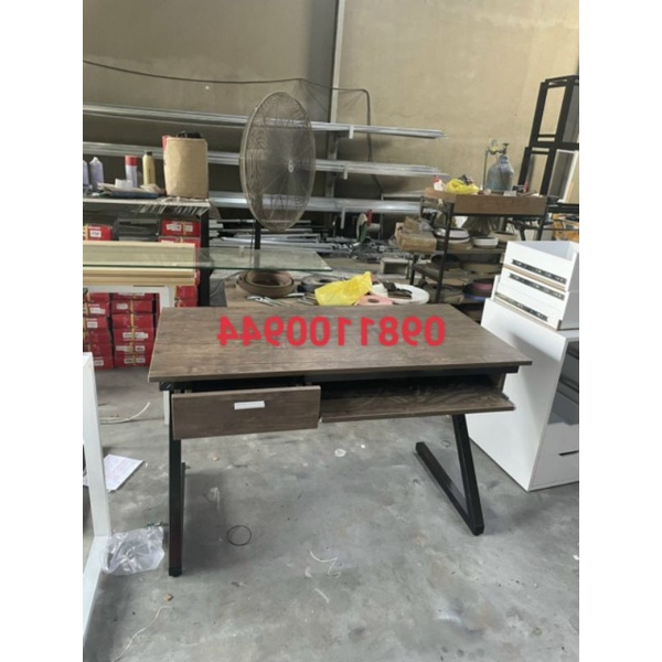 bàn Z có hộc kèm khay phím | Shopee Việt Nam