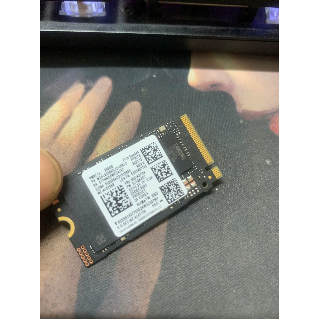 SSD định dạng M.2 2242 1TB/512GB/256GB các hãng Samsung/Wd/Skhynix PCIe ...