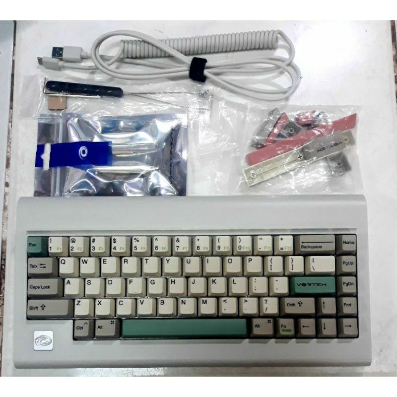 Bàn phím cơ Vortex PC66 Red Switch. | Shopee Việt Nam