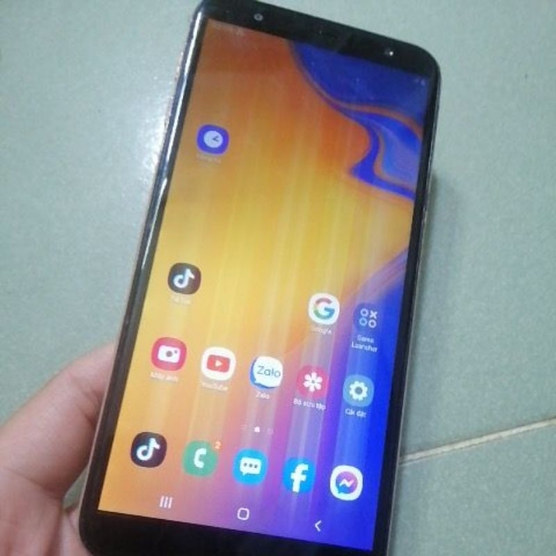 Samsung J4 plus sọc màn | Shopee Việt Nam