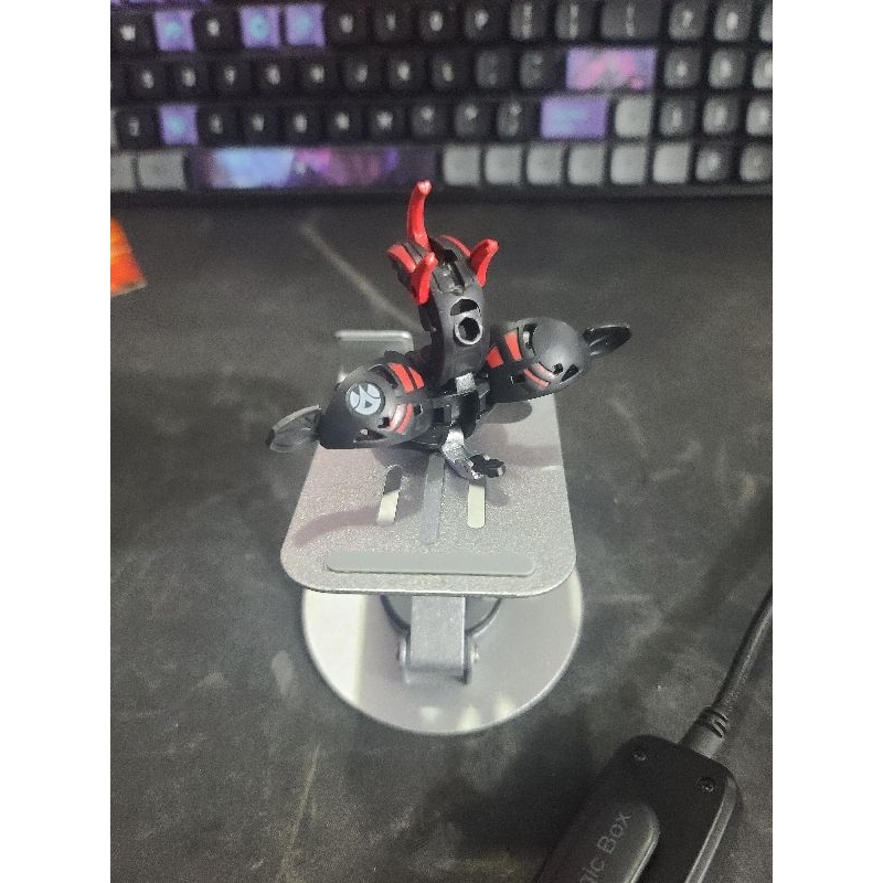Bakugan chân kim loại Black Pyrus Metal Dragonoid | Shopee Việt Nam