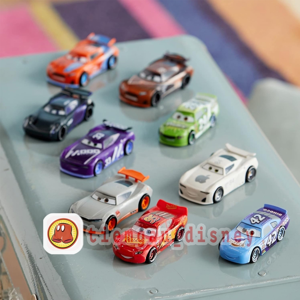 Bộ đồ chơi cao cấp 9 xe bao gồm Xe Lightning McQueen - độc quyền Disney ...