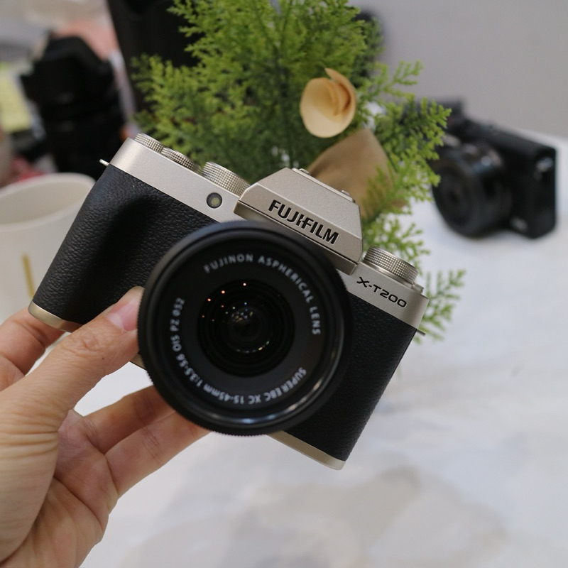 Fujifilm XT200 kèm lens 15-45mm | Shopee Việt Nam