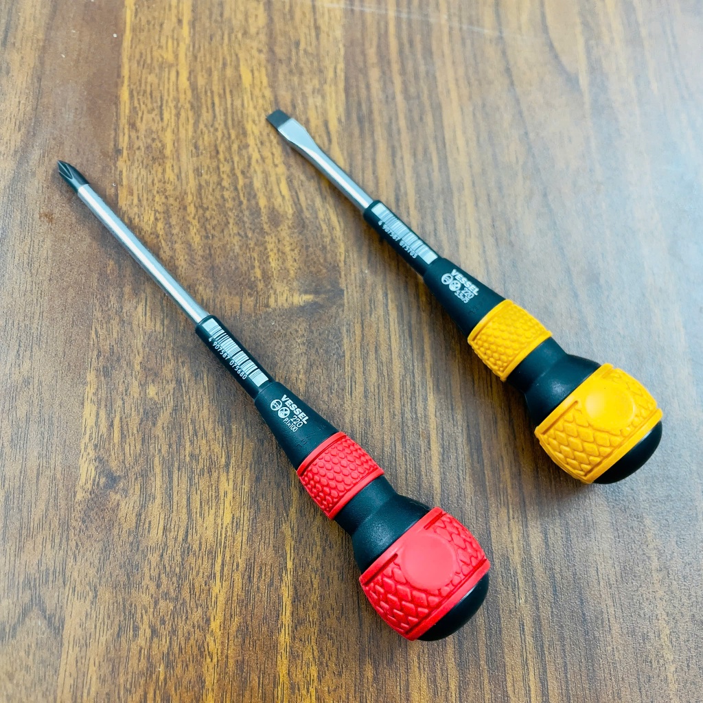 Tô vít 4 cạnh Ph1 Vessel 220+1x100 và 2 cạnh 5.5mm Vessel 220-5.5x75 ...