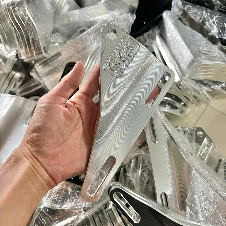 Pas treo pô Wave 67 CUP mẫu Gcraft nhôm cnc dày 8mm chống rung pô lắp ...