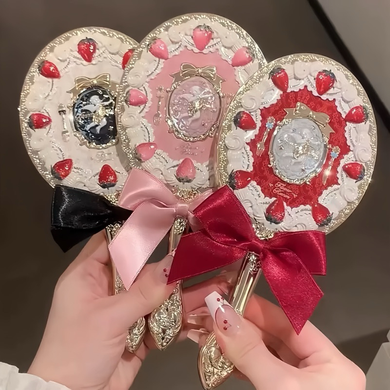 Gương Cầm Tay Flower Knows Strawberry Cupid | Shopee Việt Nam