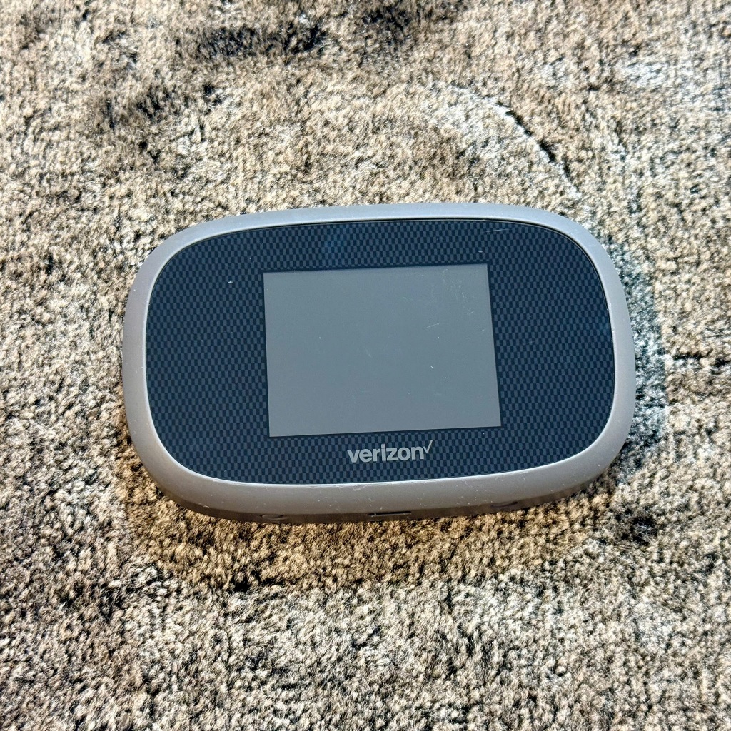 Bộ Phát WiFi 4G Verizon Jetpack® MiFi® 8800L | Shopee Việt Nam