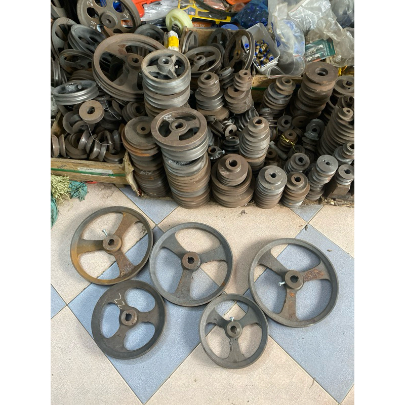 Buly (pulley) puly 1 rãnh B ; buly 1 đai B ; đường kính ngoài 220mm ...
