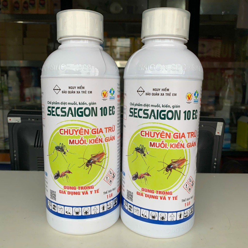 Thuốc diệt muỗi, ruồi kiến gián SEC SAIGON 10EC chai 1 lít | Shopee ...