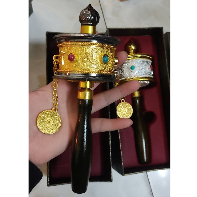 Kinh luân xoay cầm tay Kinh luân cầm tay Tây Tạng cầu nguyện kinh luân ...