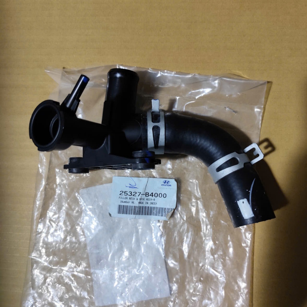 Cổ đổ nước Hyundai Grand i10 2014-2020. Mã:25327B4000 chính hãng ...
