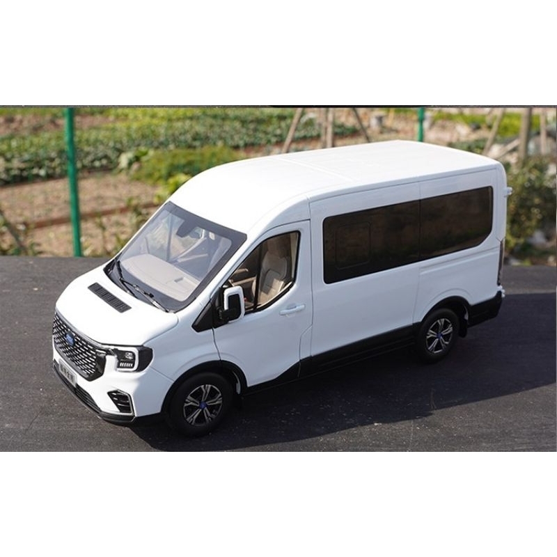 Mô hình xe ford transit T8 hợp kim 1:18 | Shopee Việt Nam