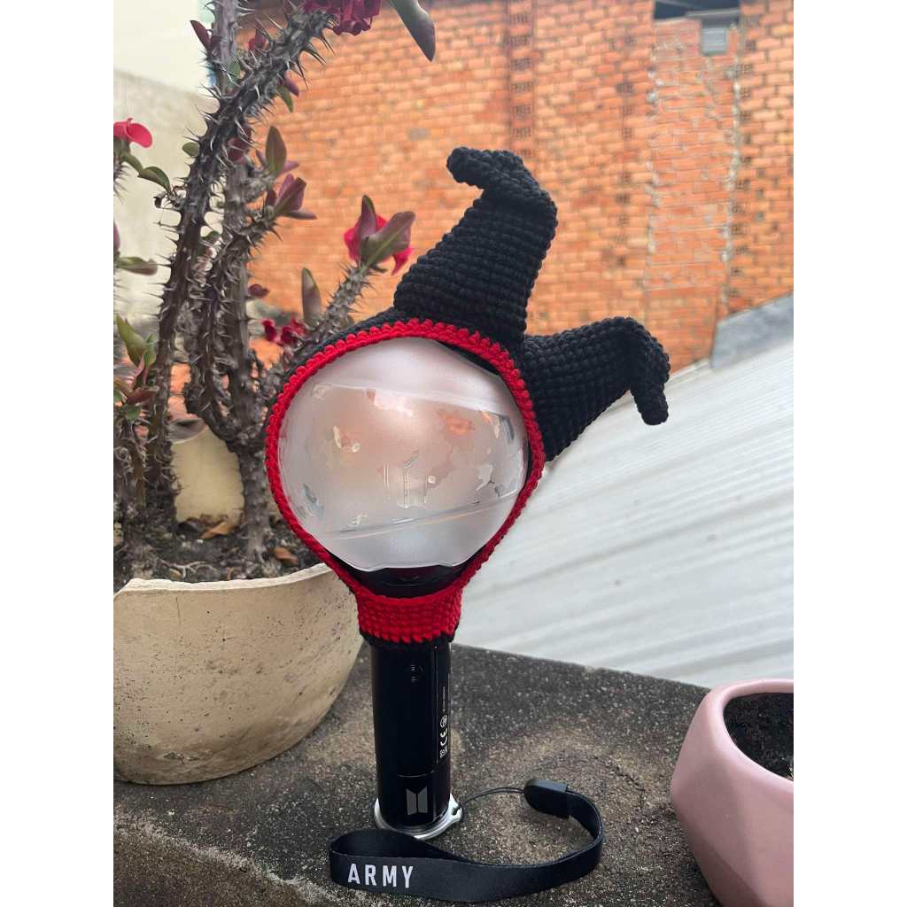 Cover lightstick BTS Jack in the box bằng len handmade - Áo cho ...