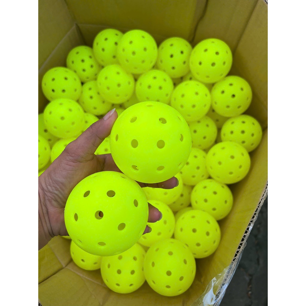 [PICKLEBALL] Combo 50 Banh tập loại 1 chuẩn 40 lỗ 26 gram | Shopee Việt Nam