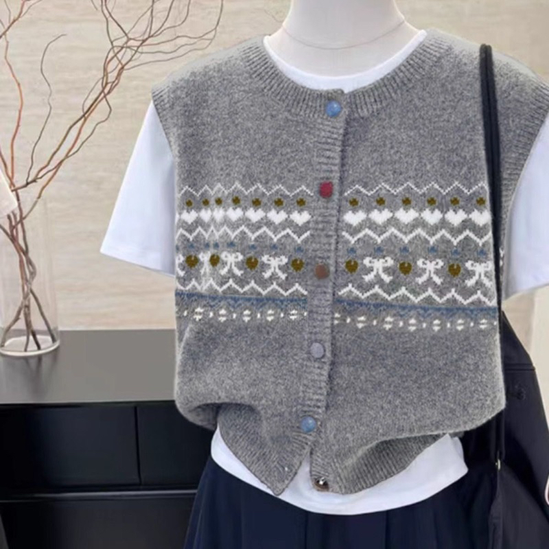 【Ảnh Thật shop Sẵn xám full】Áo gile len nữ hoạ tiết ZÍC ZẮC khuy nhiều ...