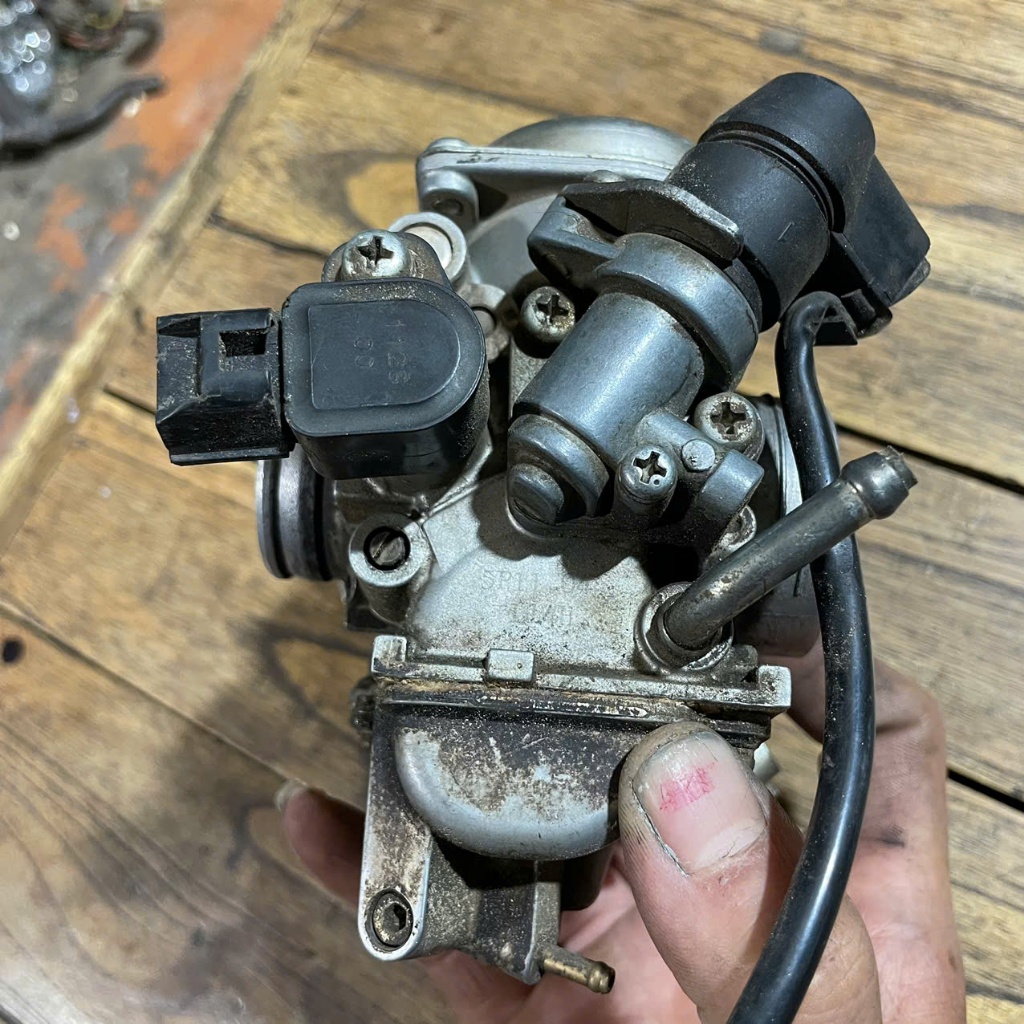 Bình xăng con nouvo lx, chế yamaha nouvo 4 + luvias (hàng zin tháo xe ...