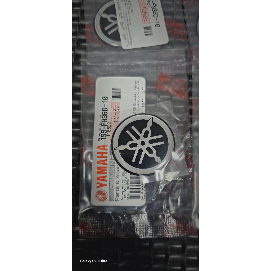 Logo Yamaha exciter 135 2005-2024 đầy đủ màu và phiên bản logo limited ...