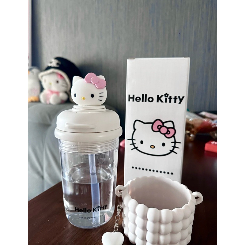 𝐓𝐫𝐚𝐦𝐲𝐧𝐠𝐮𝐲𝐞𝐧𝐃𝐚𝐢𝐥𝐲 🎉 [Tặng kèm quai đeo] [Fullbox] Bình nước Hello Kitty 400ml | Shopee Việt Nam