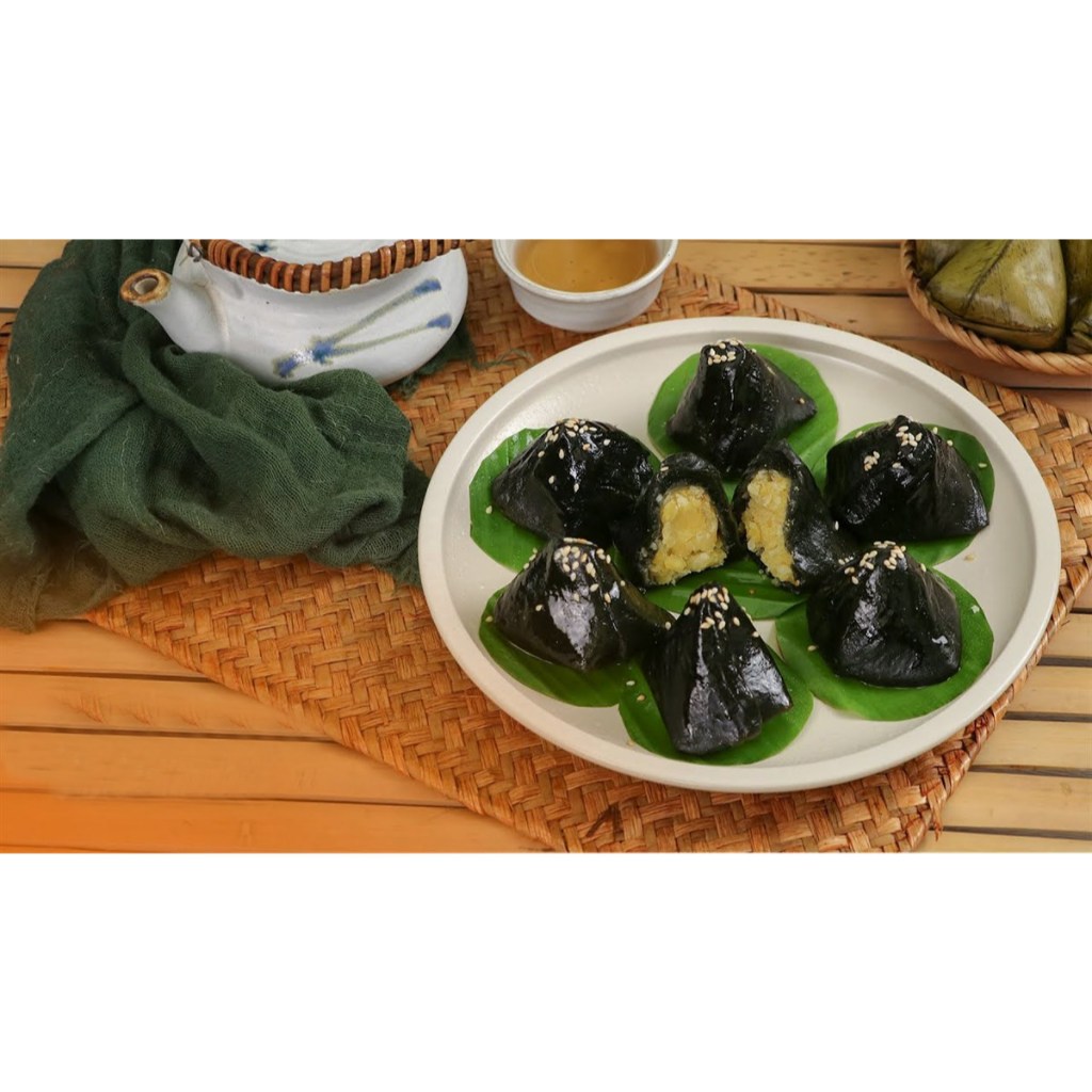 10 BÁNH ÍT LÁ GAI ĐẶC SẢN BÌNH ĐỊNH (BÁNH GÓI LÁ CHUỐI TRỰC TIẾP, KHÔNG ...