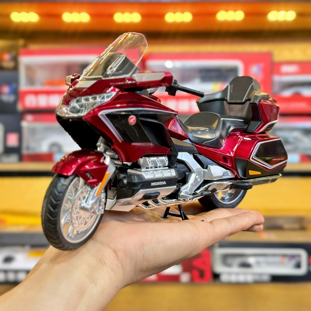 Mô hình xe Honda Goldwing GL800 2021 tỉ lệ 1:11 có gập gương, mở cốp ...