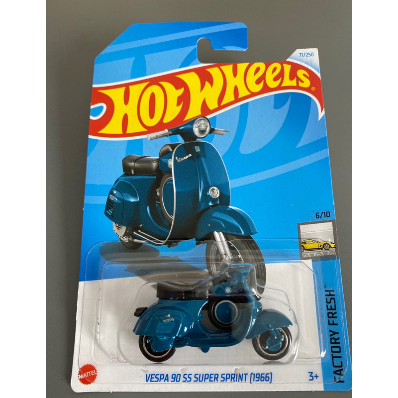 Xe Mô Hình Hot Wheels 1/64 - Vespa 90 SS Super Sprint (1966) (màu xanh) | Shopee Việt Nam