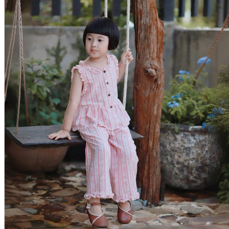 (Yi Closet) Bộ viền bèo phối 2 kiểu quần họa tiết hồng cho bé | Shopee ...