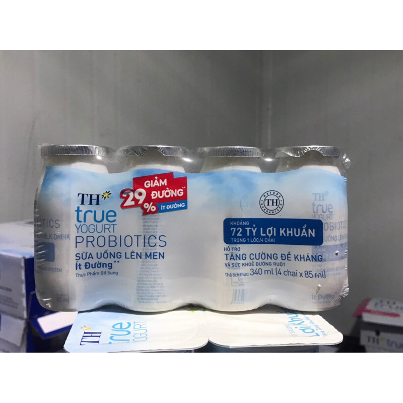 1 Lốc Slum Probi Ít Đường - Có Đường - Vị Dâu TH-TrueMilk MỚI - Hsd xa ...