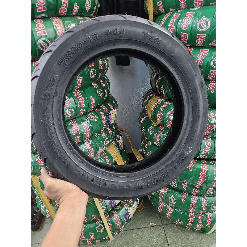 Vỏ lốp Vee Rubber 90/90-12 909012 cho xe điện Vinfast Evo, Impes ...