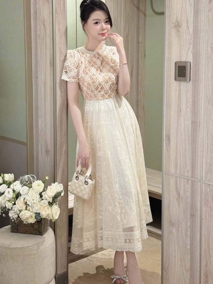Đầm thiết kế KHÂU Design ren hoa chân điệp sang chảnh | Shopee Việt Nam