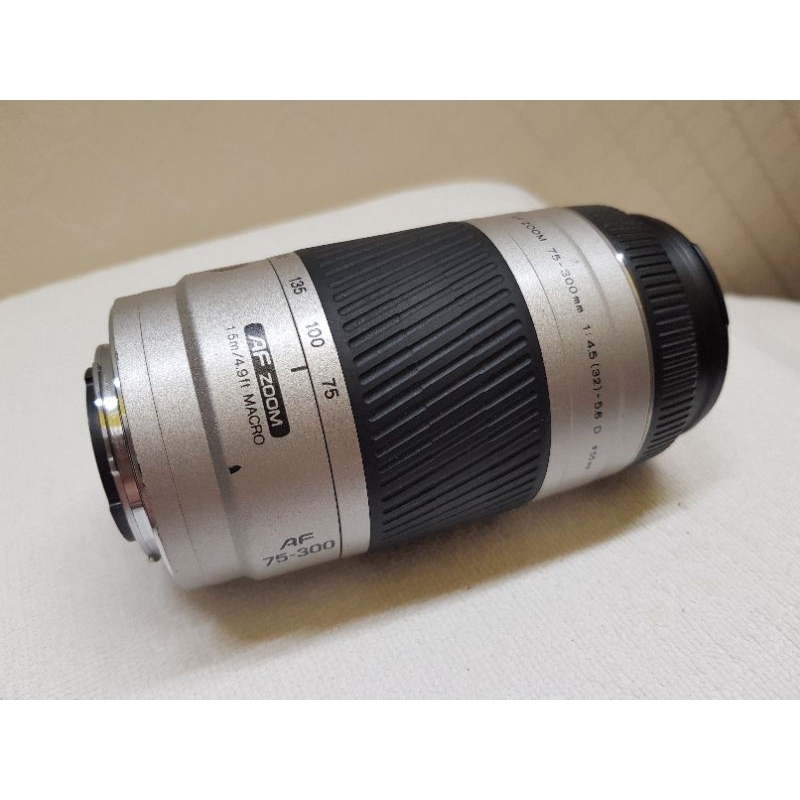 lend Minolta AF zoom 75-300mm f4.5-5.6D Macro | Shopee Việt Nam