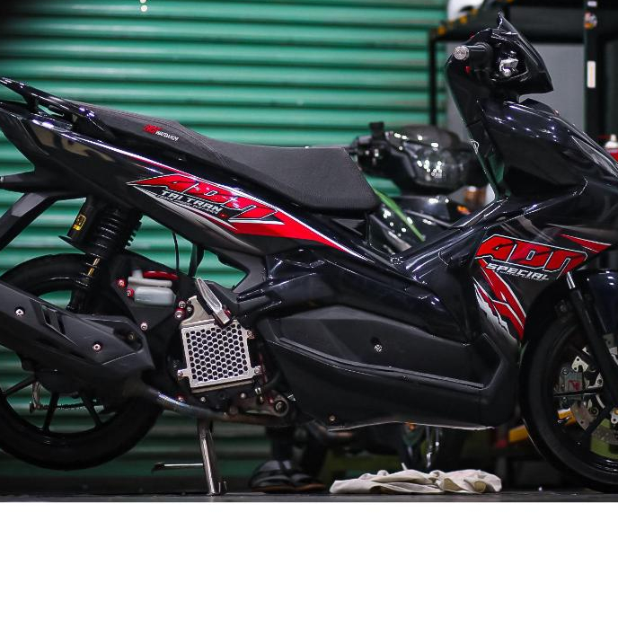 Tem rời ADN sọc đỏ trắng cho AirBlade AB 125 150 xe đen | Shopee Việt Nam