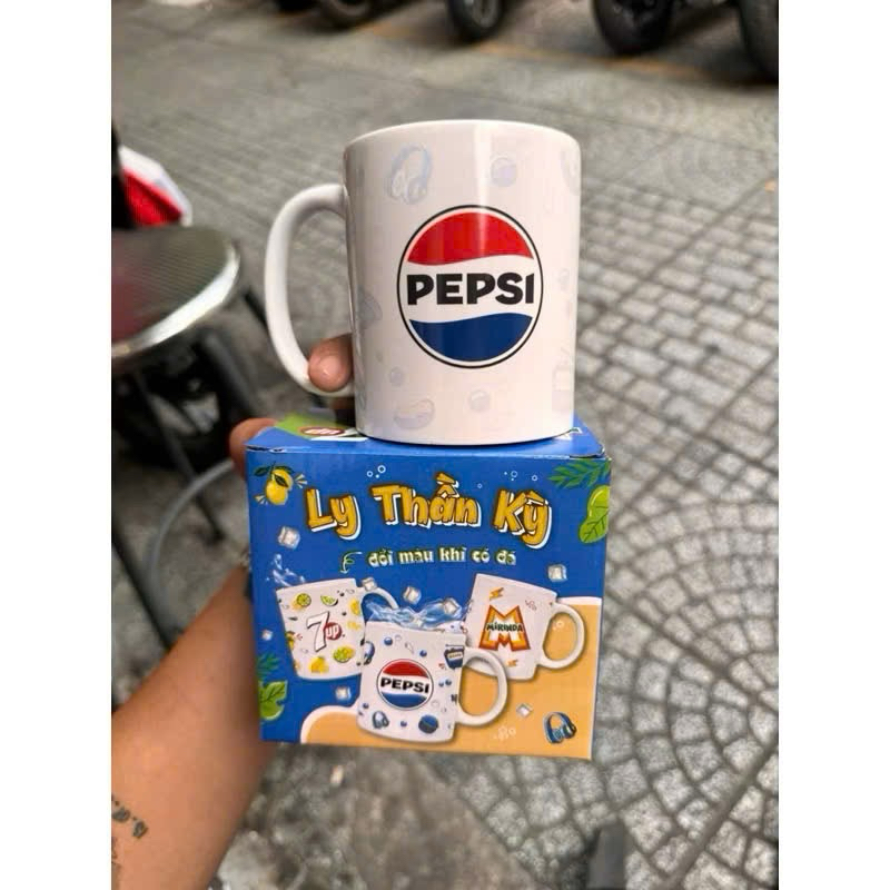 [PEPSI] Ly Sứ Đổi Màu Đồ Uống Lạnh Pepsi | Shopee Việt Nam